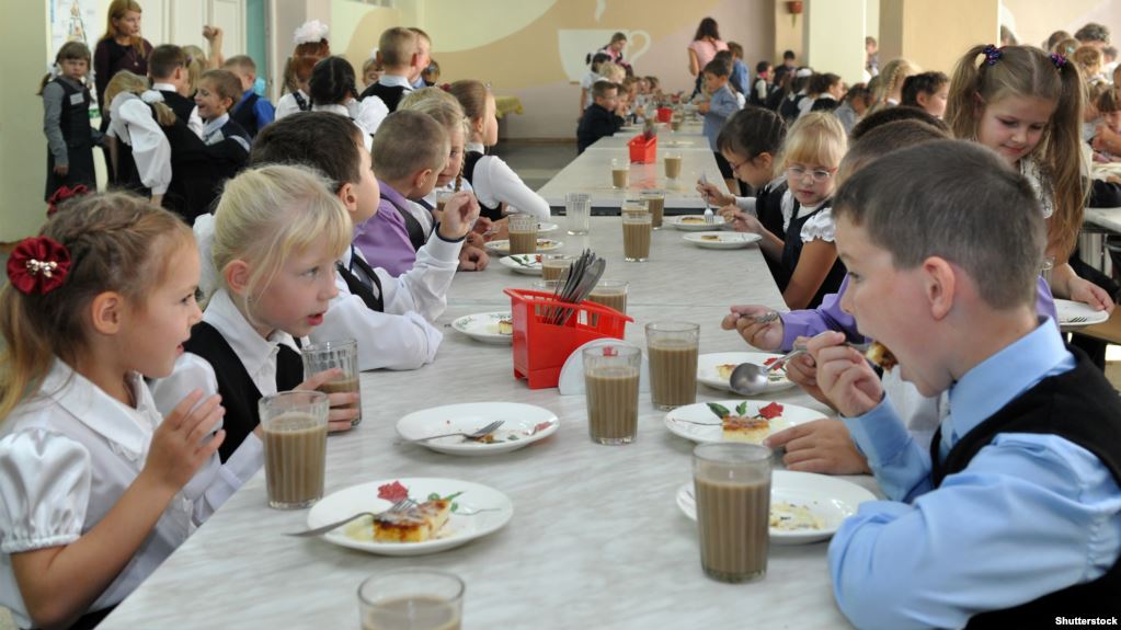 Schoolchildren in Kemerovo Region Fainting from Hunger – The Russian Reader