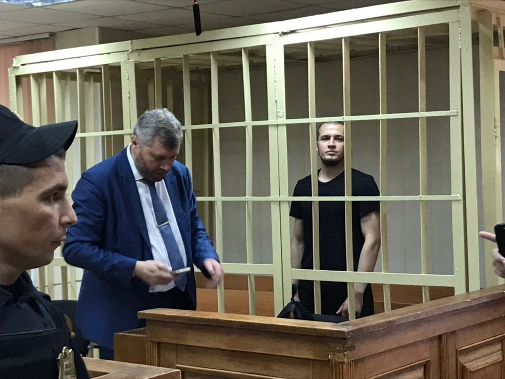 Moscow: Where Waving Your Arms Energetically Is a Felony – The Russian ...